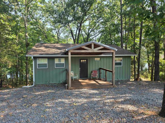 1000 Twin Cove Circle