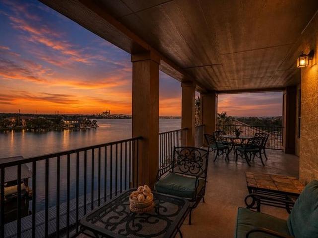 1000 The Cape Rd, Horseshoe Bay, TX 78657