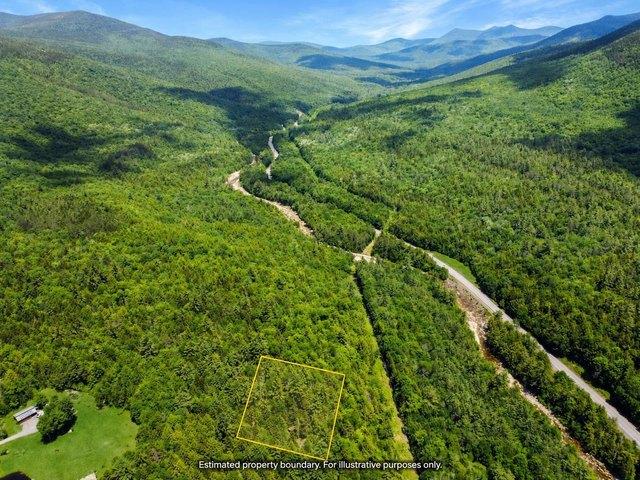 1000 Upper Mad River Rd, Thornton, NH 03285