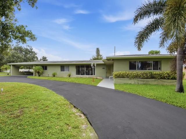 1000 Wyoming Ave, Fort Lauderdale, FL 33312