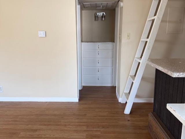 1000 W 26th St, Unit 212, Austin, TX 78705 | MLS #8054