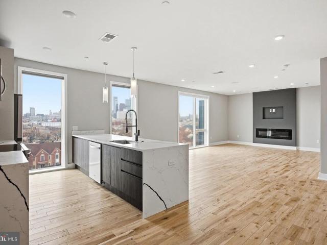 1000 W Girard Avenue # 251