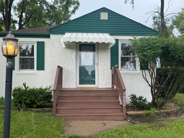 1000 W Home Avenue