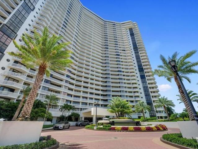 1000 W Island Blvd #2508, Aventura, FL 33160