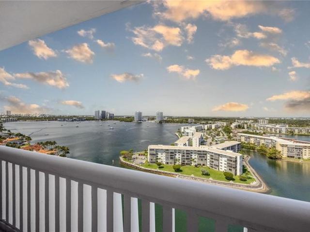 1000 W Island Blvd Apt 1910, Aventura, FL 33160