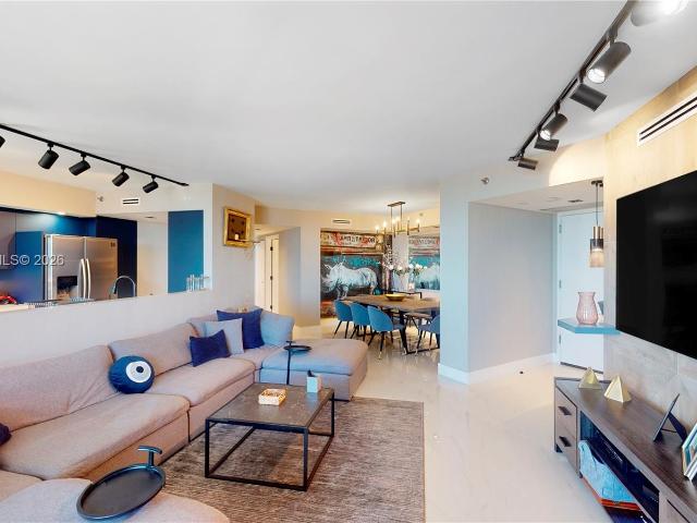1000 W Island Blvd, Unit 2903, Aventura, FL 33160 | MLS #A11981