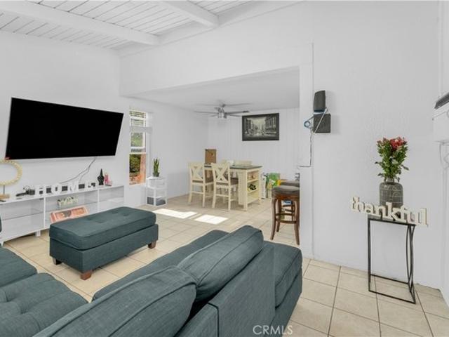 1000 W Macarthur Blvd Apt 58, Santa Ana, CA 92707