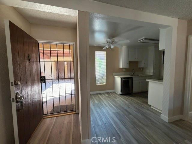 1000 W Macarthur Boulevard 84