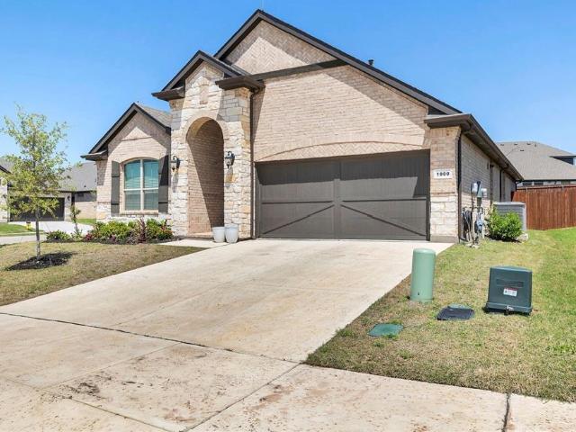 1000 Westwood Lane