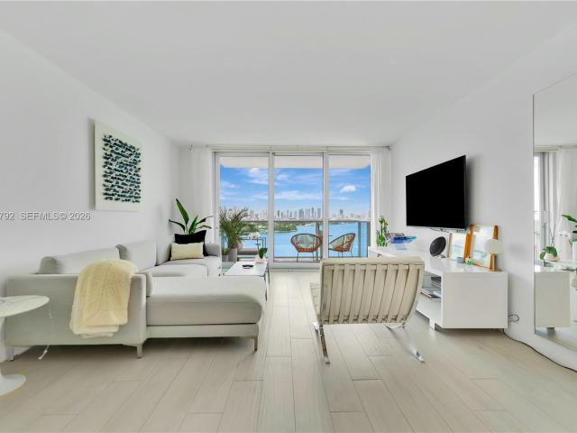 1000 West Ave # 1417, Miami Beach FL 33139 #1417 Miami Beach