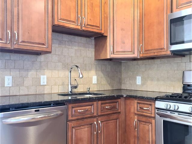 1000 West St # 3B