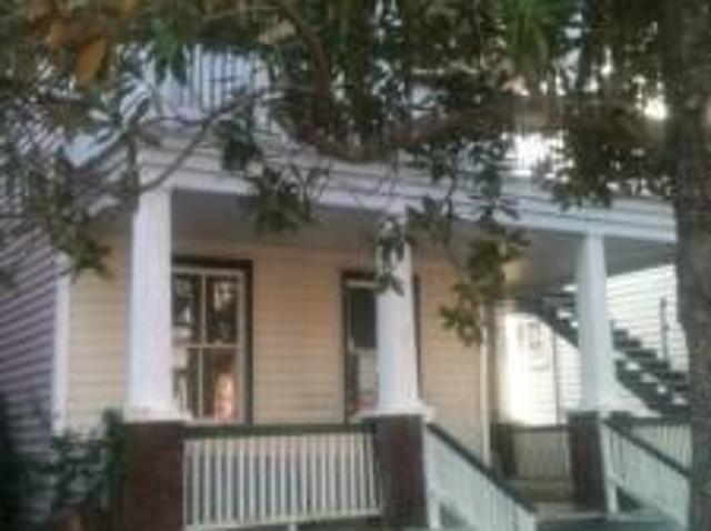 $1000 / 1br 700ft² NEWLY RENOVATED CHARMING DOWNTOWN APT DOWNTOWN map