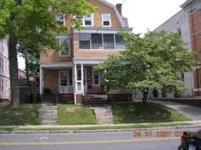 $1000 / 2br $1000 lg 2Br w/Den WestEnd Hartford