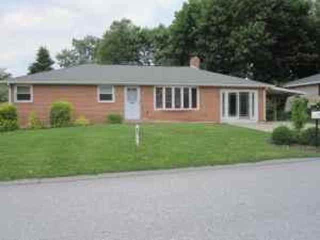$1000 / 3br Single Family home in Central School District York, PA