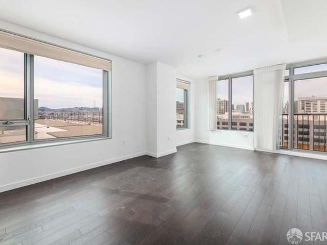 1000 3rd St Unit 1005, San Francisco, CA 94158