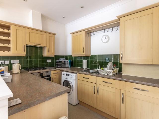 1000L Hopetoun Crescent, Edinburgh, EH7 4AY