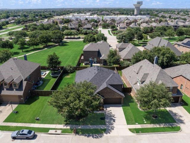 10013 Waterstone Way
