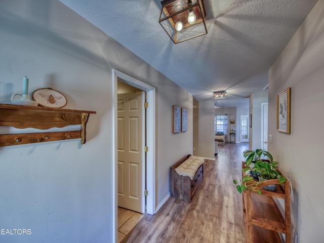 10013 Gate Post Way