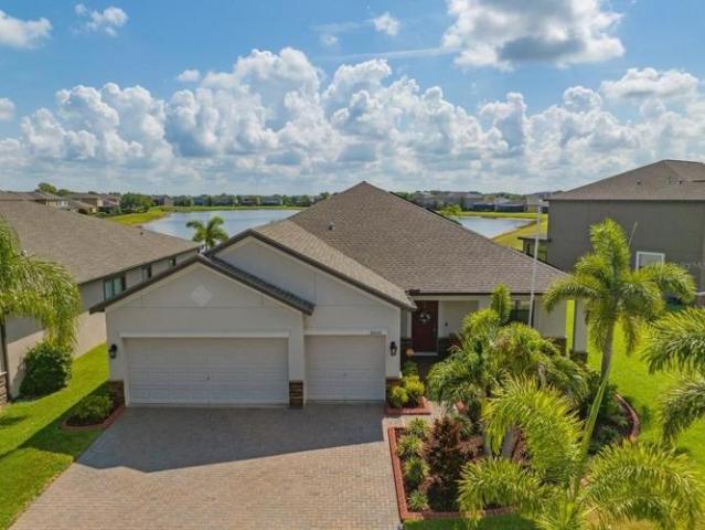 10010 Celtic Ash Dr, Ruskin, FL 33573