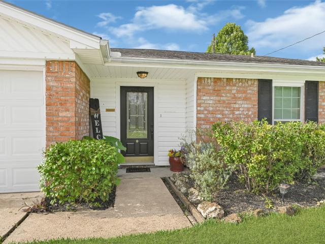 10010 Lost Pine Drive
