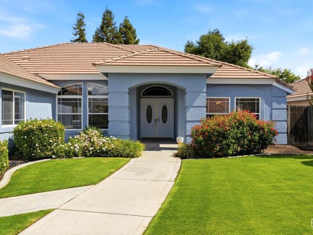 10010 Mountaingate Lane