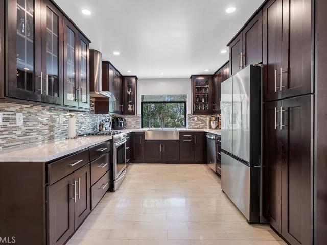 10011 Topanga Canyon Blvd, Unit 1, Chatsworth, CA 91311 | MLS #SR26040