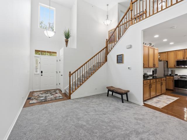 10011 Cummings Street