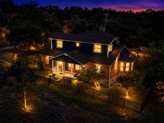 10011 Summer Mdws, Spring Branch, TX 78070