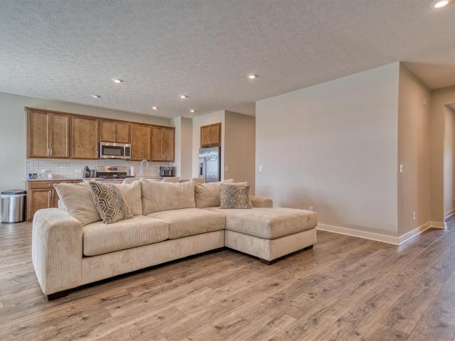 10012 Cascade Court