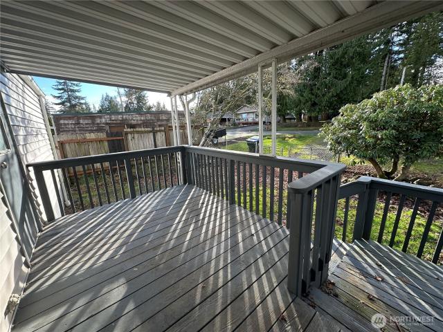 10012 Overlook Drive NW
