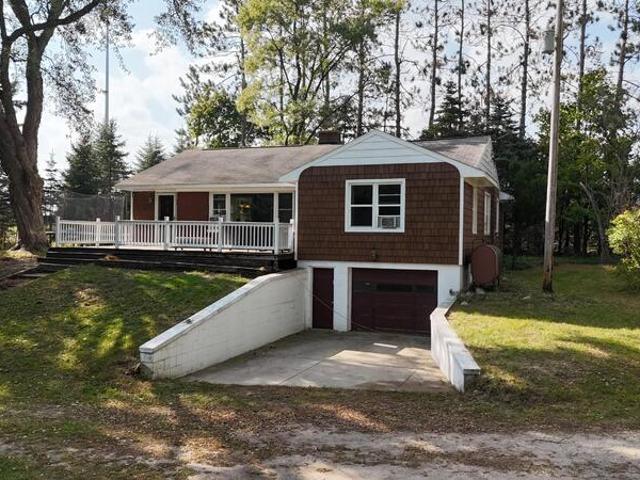 10017 M 115, Cadillac, MI 49601
