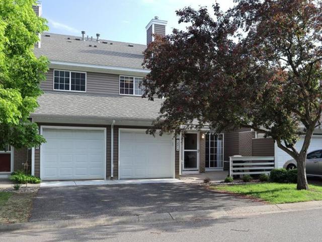 10014 Fillmore St NE, Blaine, MN 55434