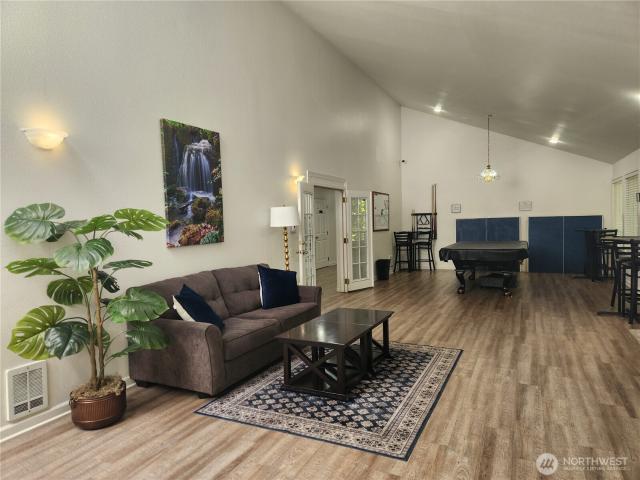 10014 NE 127th Pl, Unit A103, Kirkland, WA 98034 | MLS #2555