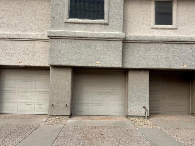 10015 e mountain view road # 2009
