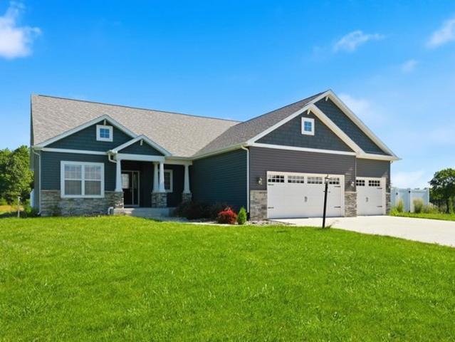 10015 E 400 Rd S, Laotto, IN 46763