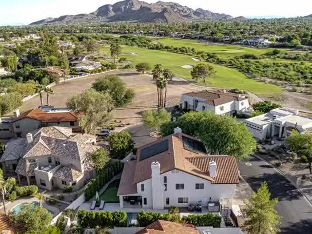 10015 N 55th St, Paradise Valley, AZ 85253 MLS 6759455