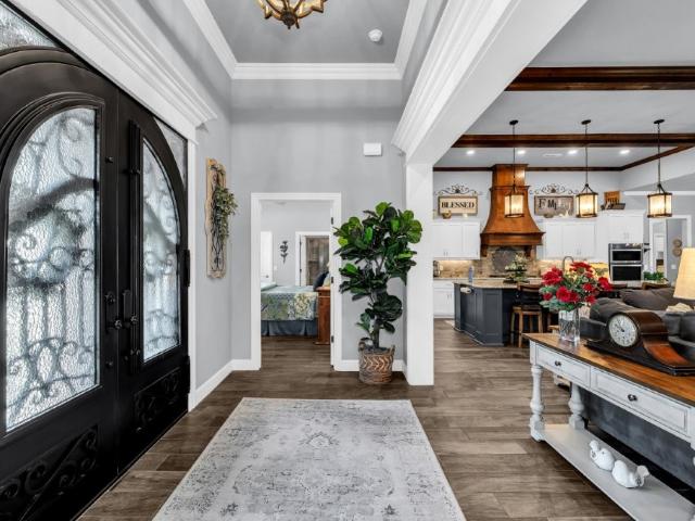 10016 Camelot Lane