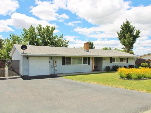 10016 McGuire Ave, Klamath Falls, OR 97603