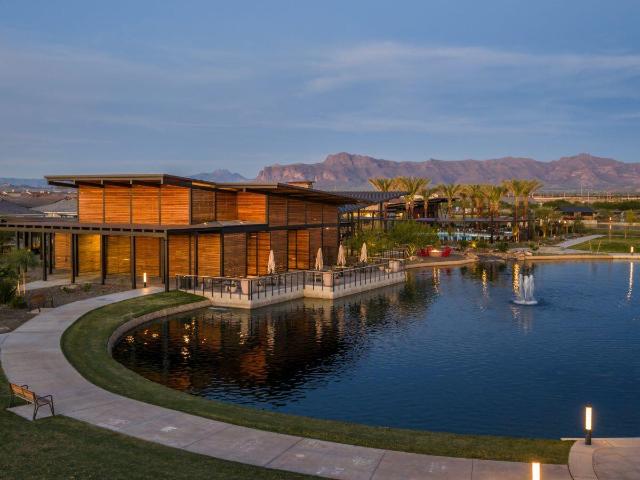 10016 s sombrero trail