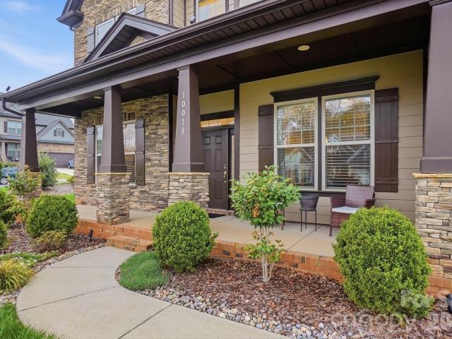 10018 Dressage Lane