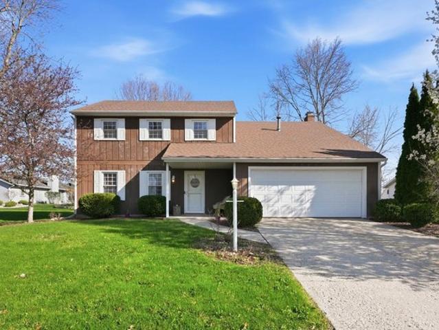 10018 Quachita Ct, Fort Wayne, IN 46804