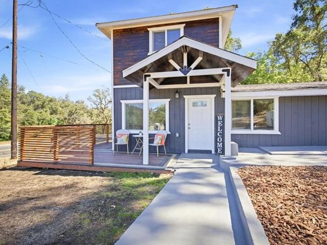10019 Ladybird Dr, Grass Valley, CA 95949