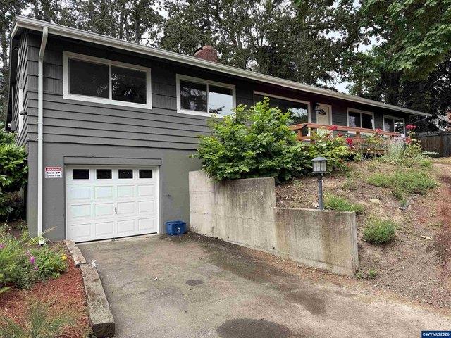 1001 Murlark Ave NW, Salem, OR 97304