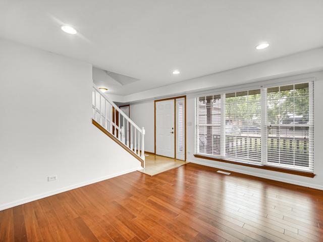 1001 Martingale Lane