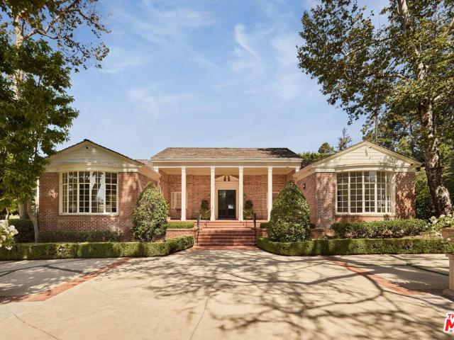 1001 N Crescent Drive