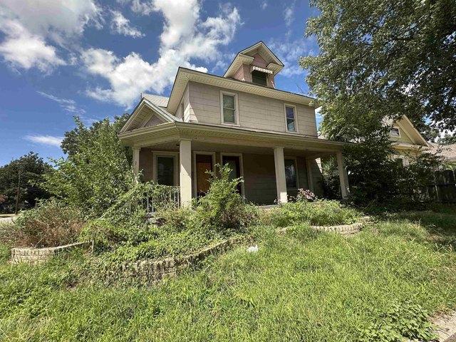 1001 N Independence Ave, Enid, OK 73701