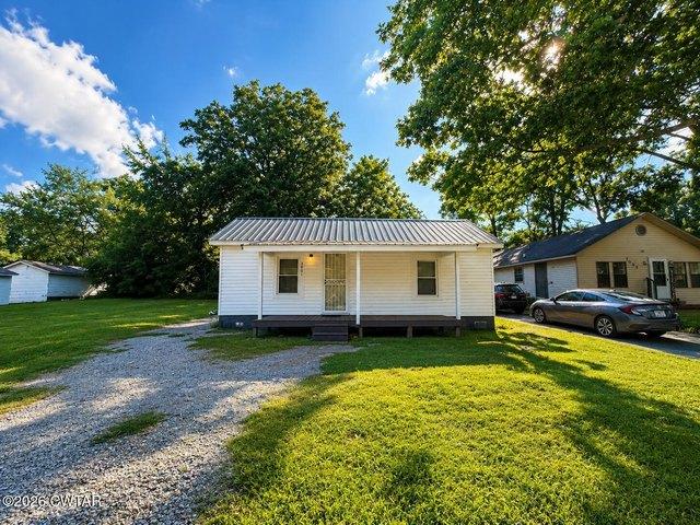1001 N McLemore Ave, Brownsville, TN 38012