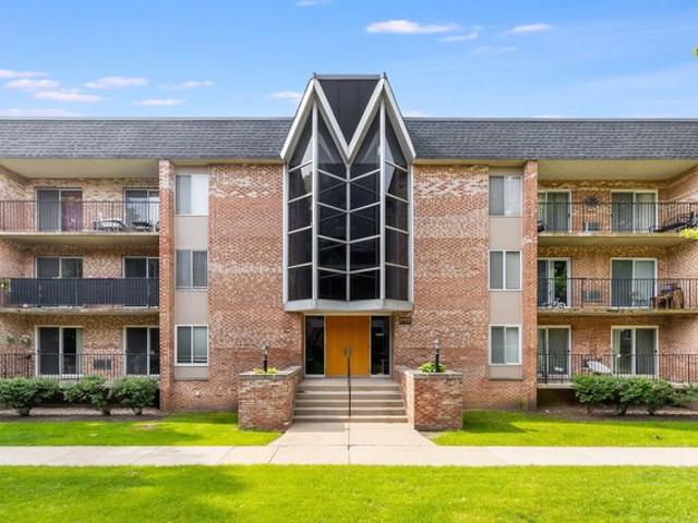 1001 N Mill St Apt 103, Naperville, IL 60563