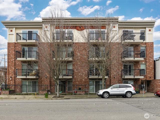 1001 N State Street # 209