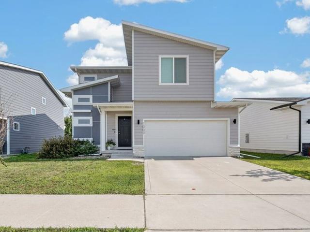 1001 NE 16th St, Grimes, IA 50111